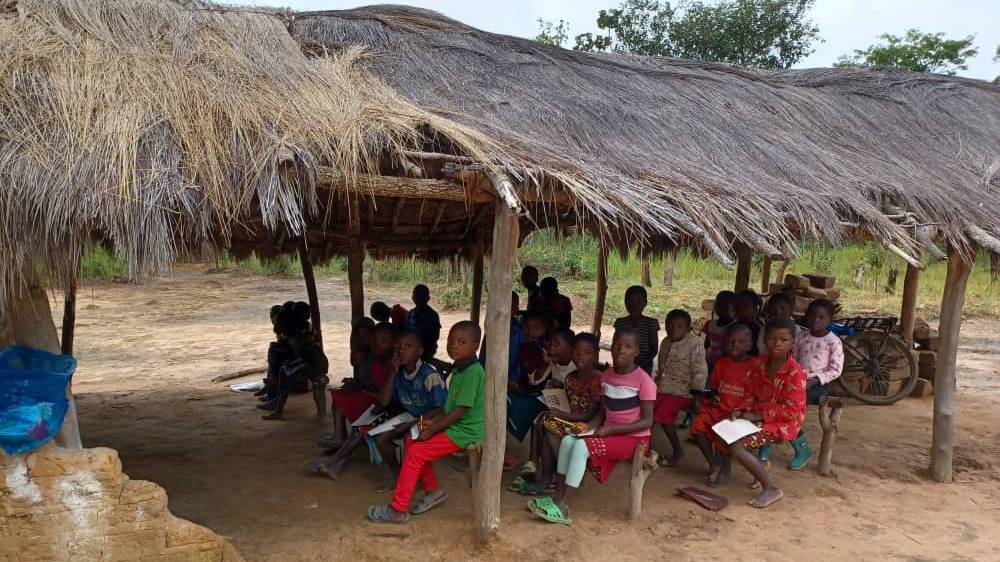 Help poor Community build a school shelter for learning | Chuffed | Non ...