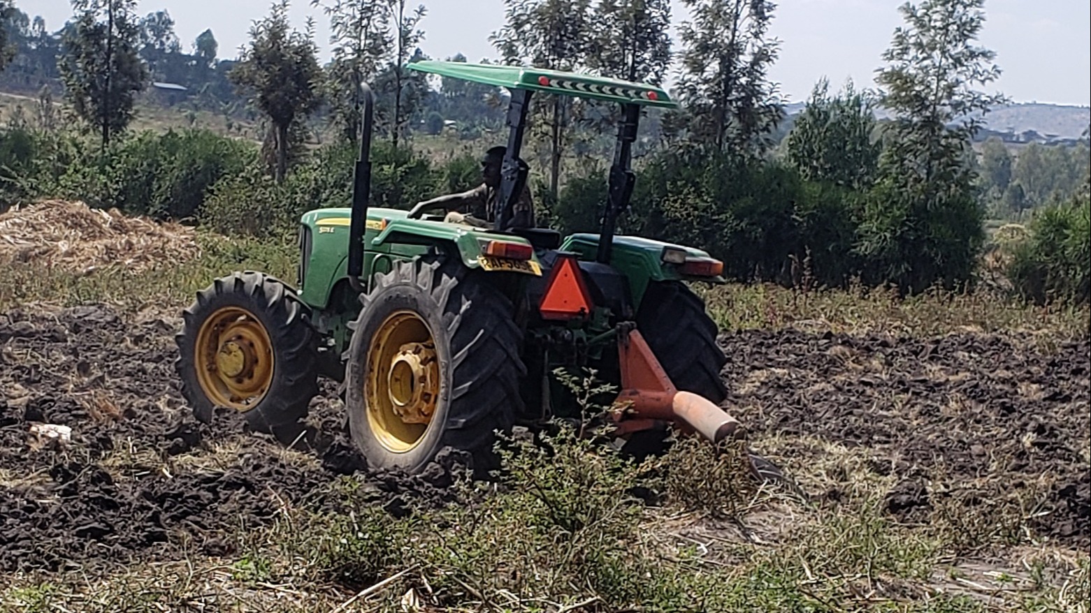 Scale Up Tractor Services for Farmers in Rwanda | Chuffed | Non-profit charity and social ...
