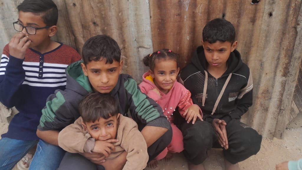 Help Olft Ayman Atallah and his family evacuate gaza | Chuffed | Non ...