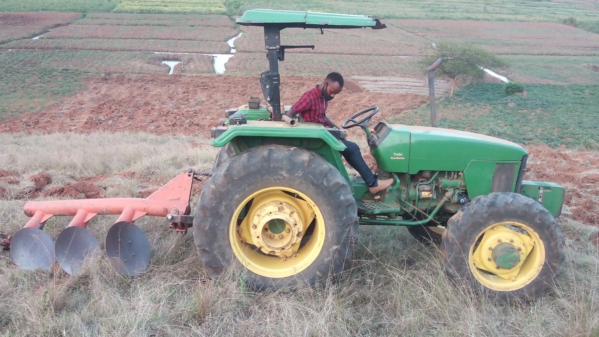 Scale Up Tractor Services for Farmers in Rwanda | Chuffed | Non-profit charity and social ...