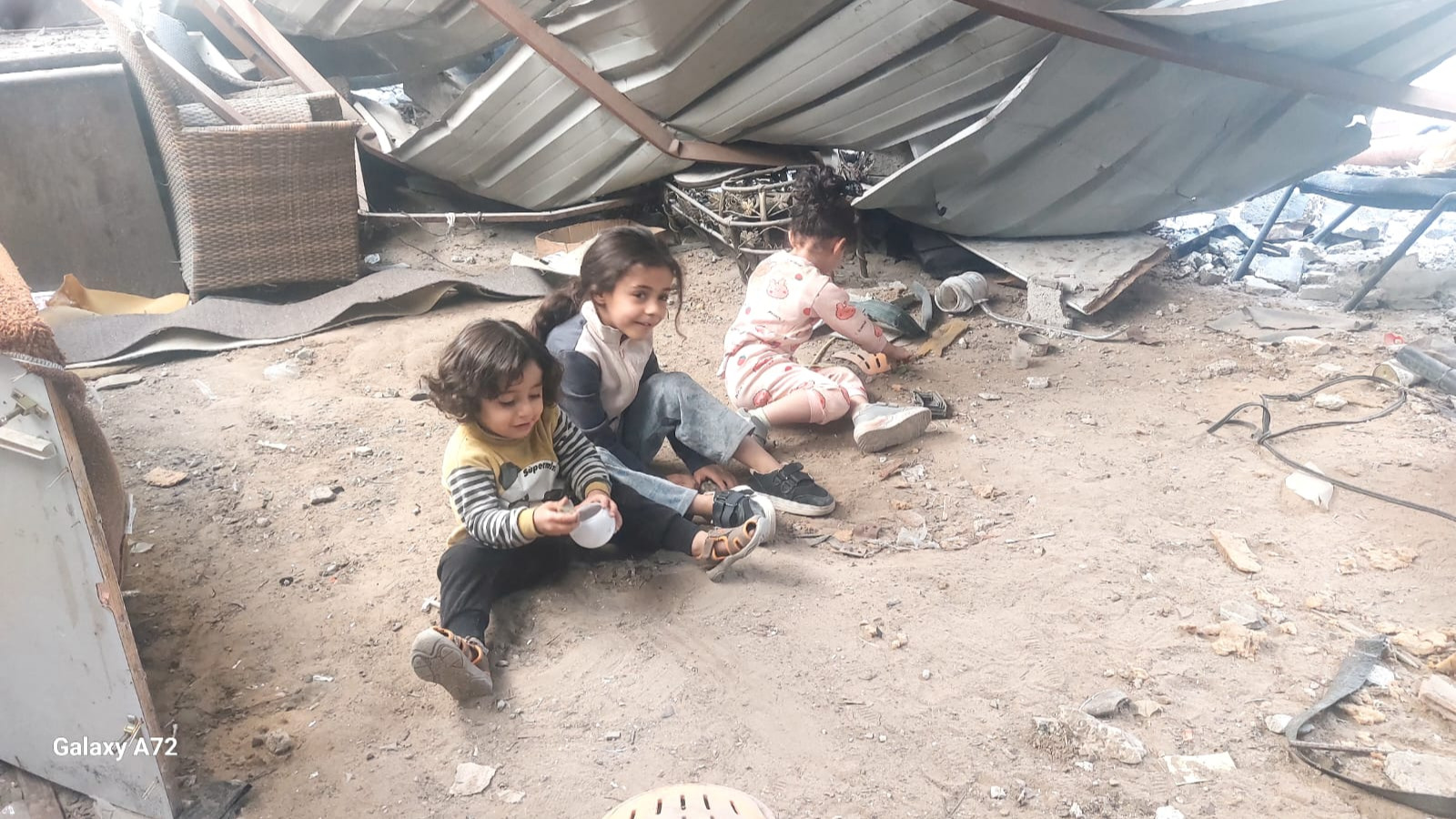 Help Moaz and his family survive the onslaught on Northern Gaza ...