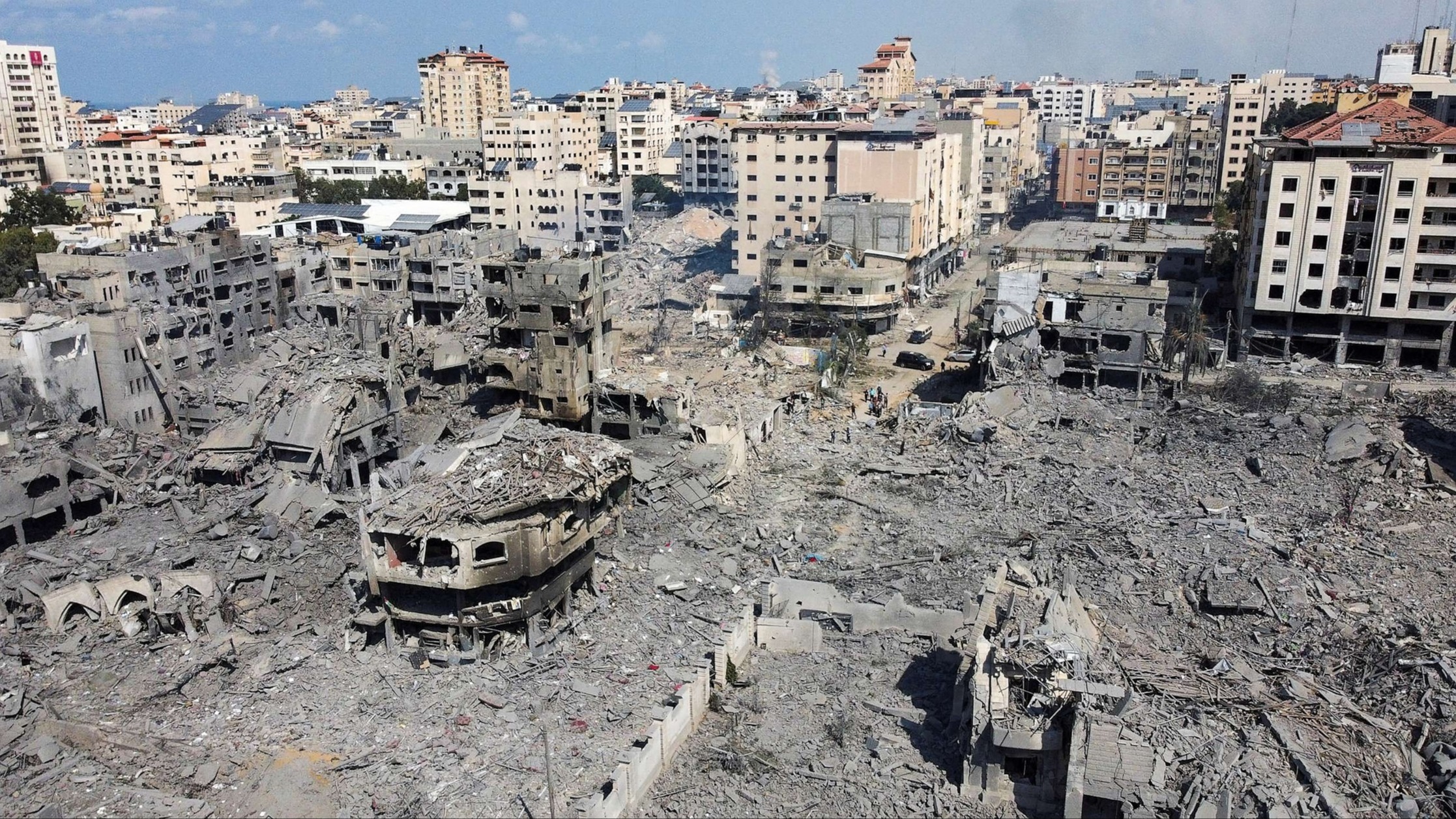 Help Alaa, my friend alone in Palestine, receive aid for herself and ...