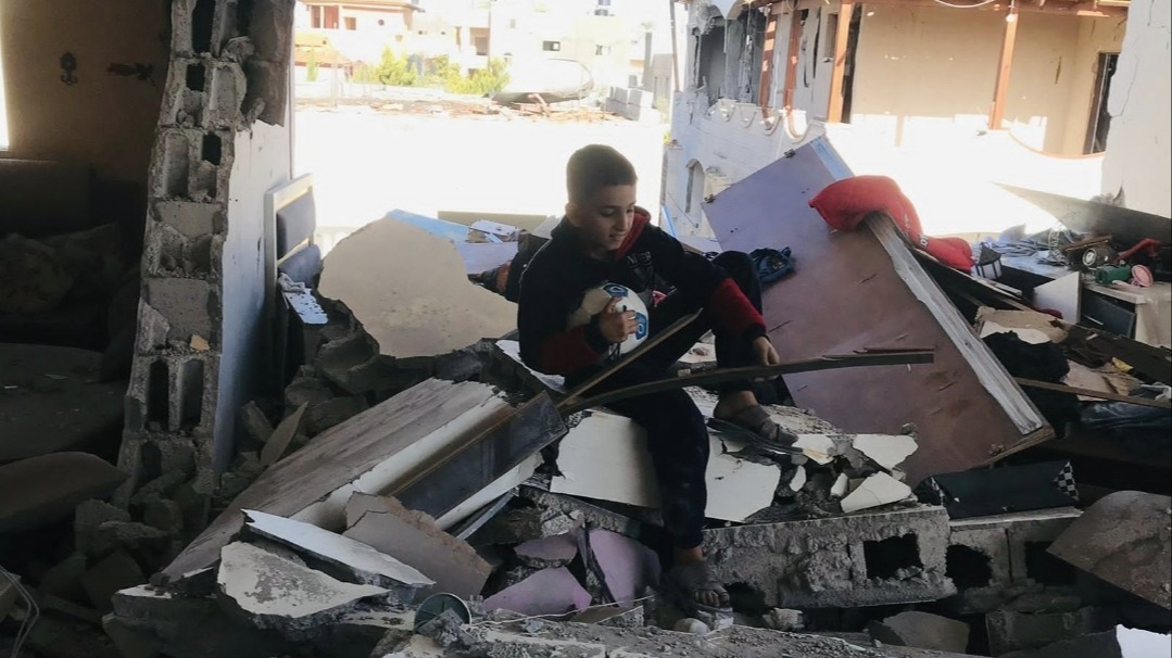 Help 20 year old Roaa with Food, Water and Medicine in Gaza | Chuffed ...