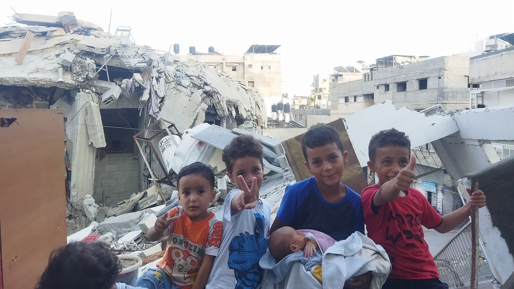 Help Esraa and Mohammed’s family survive | Chuffed | Non-profit charity ...