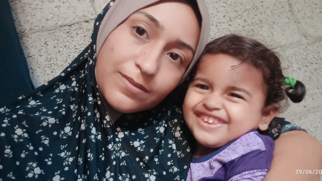 Help Duaa Abu Zaid surviving and living in Gaza | Chuffed | Non-profit charity and social ...